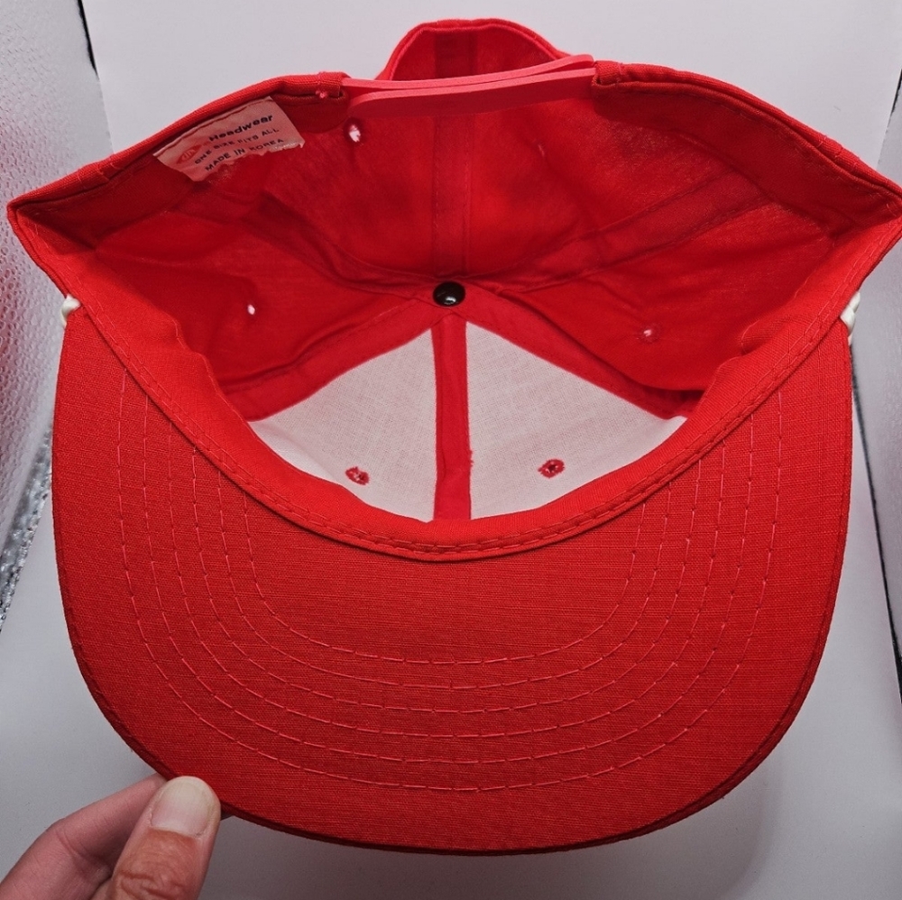 Vintage Coca-Cola Embroidered Red Snapback Hat - Gem